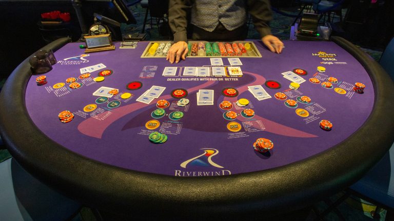 Jackpot Hold 'Em - Riverwind